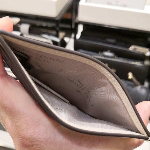 kate spade | Accessories | New Kate Spade Signature Spade Flower Small ...